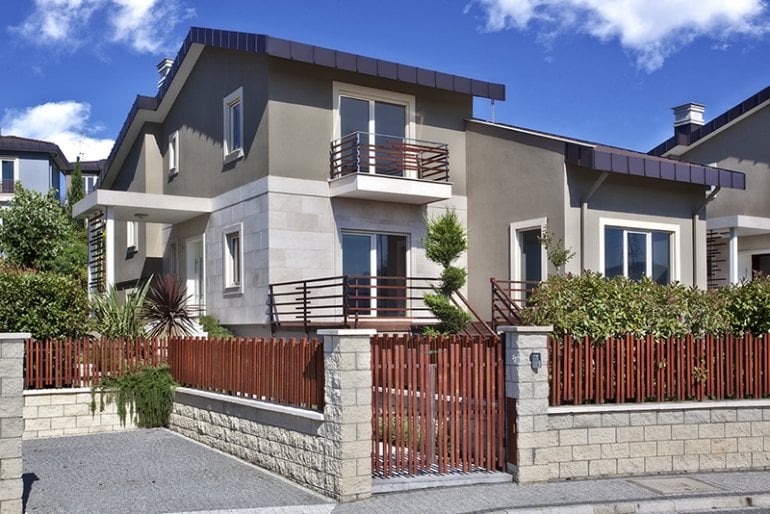 BLOOM HOUSES | Trem Global